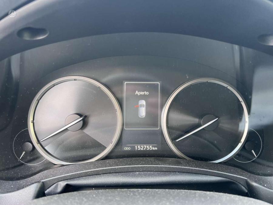 Balts Lexus NX 300h 2018 Panevēža, ar dzinēja tilpumu 2.49 L un nobraukumu 152 tūkst. km par 16599 €, foto 20 vietnē AUTOMOTO.COM.LV