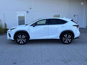 Белый Лексус NX 300h 2018 в Вильнюс, объемом двигателя 2.49 л и пробегом 237 тыс. км за 25700 €, фото 3 на AUTOMOTO.COM.LV