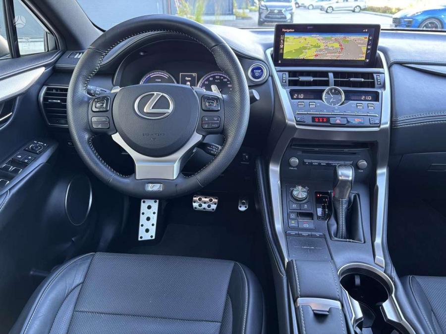 Белый Лексус NX 300h 2018 в Вильнюс, объемом двигателя 2.49 л и пробегом 237 тыс. км за 25700 €, фото 13 на AUTOMOTO.COM.LV