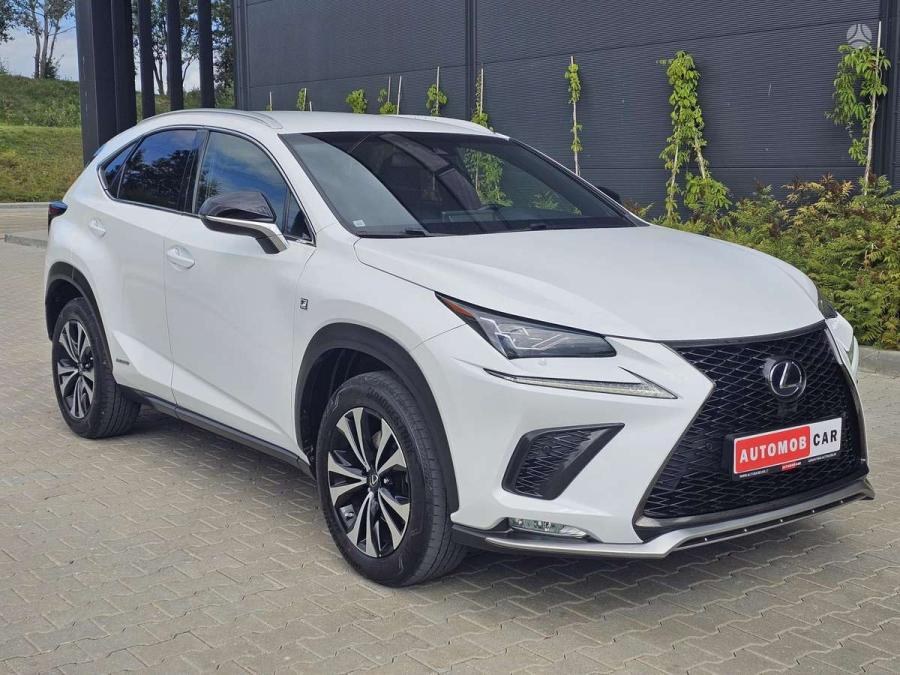 Белый Лексус NX 300h 2018 в Вильнюс, объемом двигателя 2.49 л и пробегом 112 тыс. км за 28500 €, фото 6 на AUTOMOTO.COM.LV