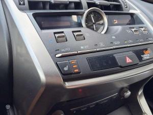 Белый Лексус NX 300h 2018 в Вильнюс, объемом двигателя 2.49 л и пробегом 112 тыс. км за 28500 €, фото 30 на AUTOMOTO.COM.LV