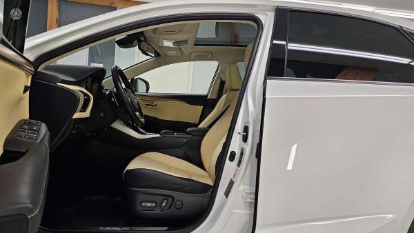 White Lexus NX 300h 2018 in Tallinn, with an engine capacity of 2.49 L and mileage of 109 thousand km for 30495 €, photo 7 on AUTOMOTO.COM.LV