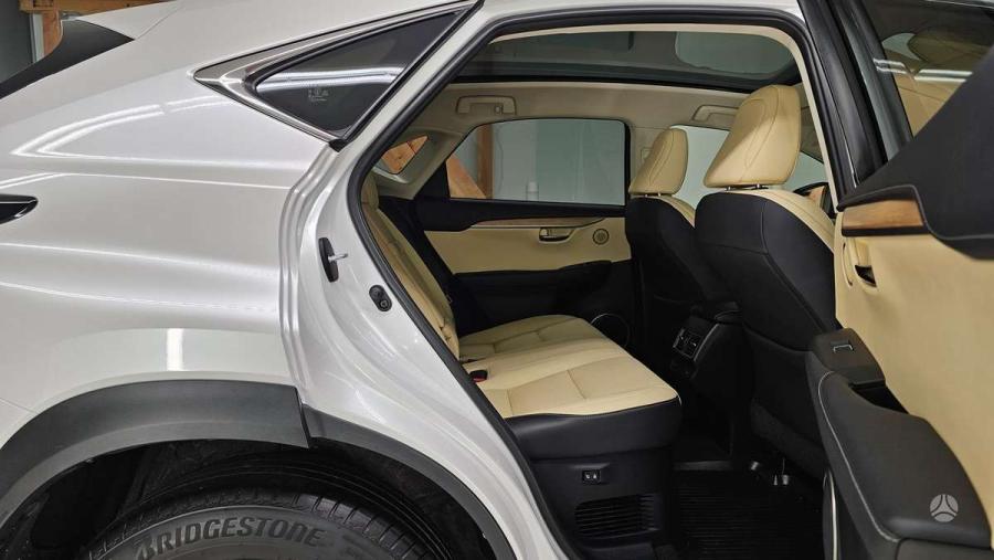 White Lexus NX 300h 2018 in Tallinn, with an engine capacity of 2.49 L and mileage of 109 thousand km for 30495 €, photo 14 on AUTOMOTO.COM.LV