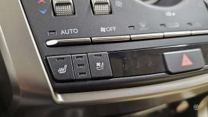 White Lexus NX 300h 2018 in Tallinn, with an engine capacity of 2.49 L and mileage of 109 thousand km for 30495 €, photo 26 on AUTOMOTO.COM.LV