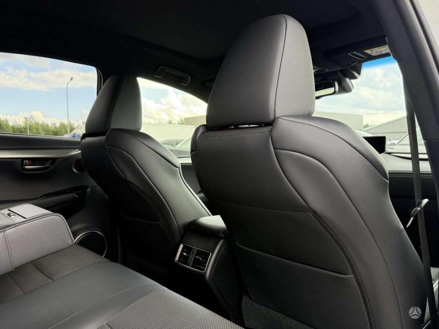 Balts Lexus NX 300h 2018 Viļņa, ar dzinēja tilpumu 2.49 L un nobraukumu 164 tūkst. km par 28000 €, foto 42 vietnē AUTOMOTO.COM.LV