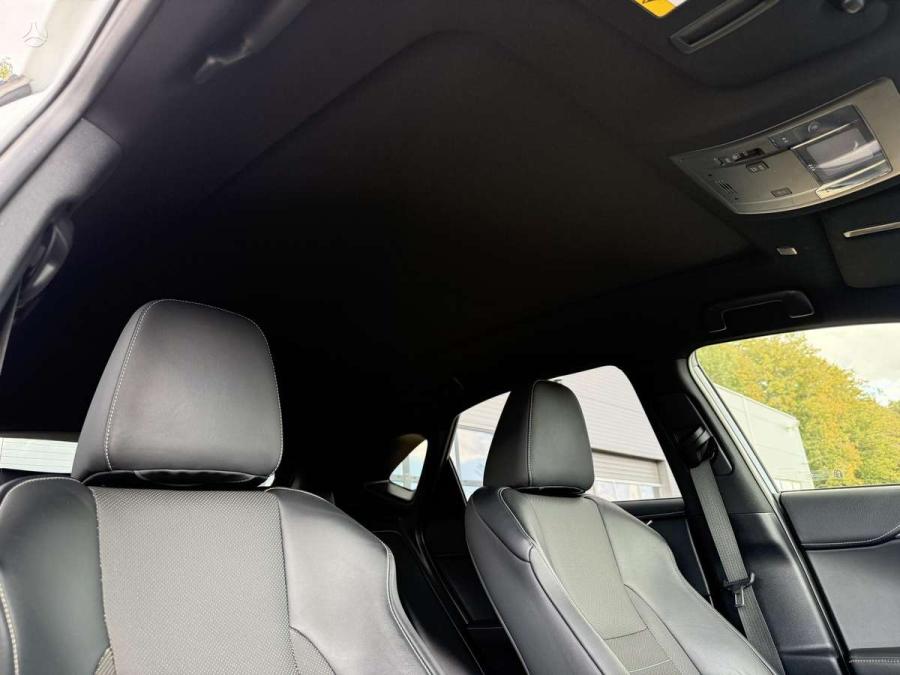 Balts Lexus NX 300h 2018 Viļņa, ar dzinēja tilpumu 2.49 L un nobraukumu 164 tūkst. km par 28000 €, foto 63 vietnē AUTOMOTO.COM.LV