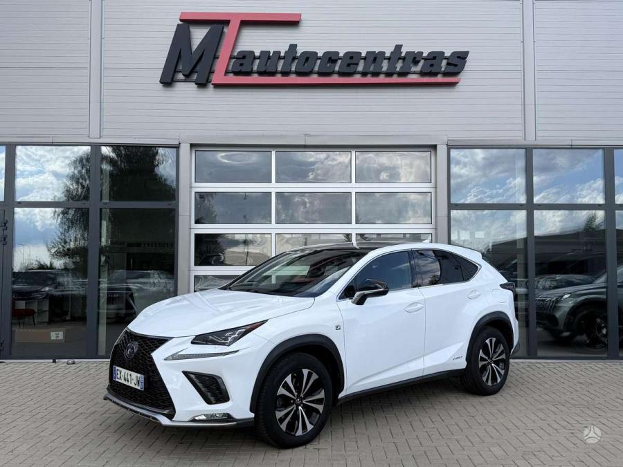 Balts Lexus NX 300h 2018 Viļņa, ar dzinēja tilpumu 2.49 L un nobraukumu 164 tūkst. km par 28000 €, foto 1 vietnē AUTOMOTO.COM.LV