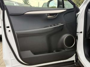 Balts Lexus NX 300h 2018 Viļņa, ar dzinēja tilpumu 2.49 L un nobraukumu 164 tūkst. km par 28000 €, foto 24 vietnē AUTOMOTO.COM.LV