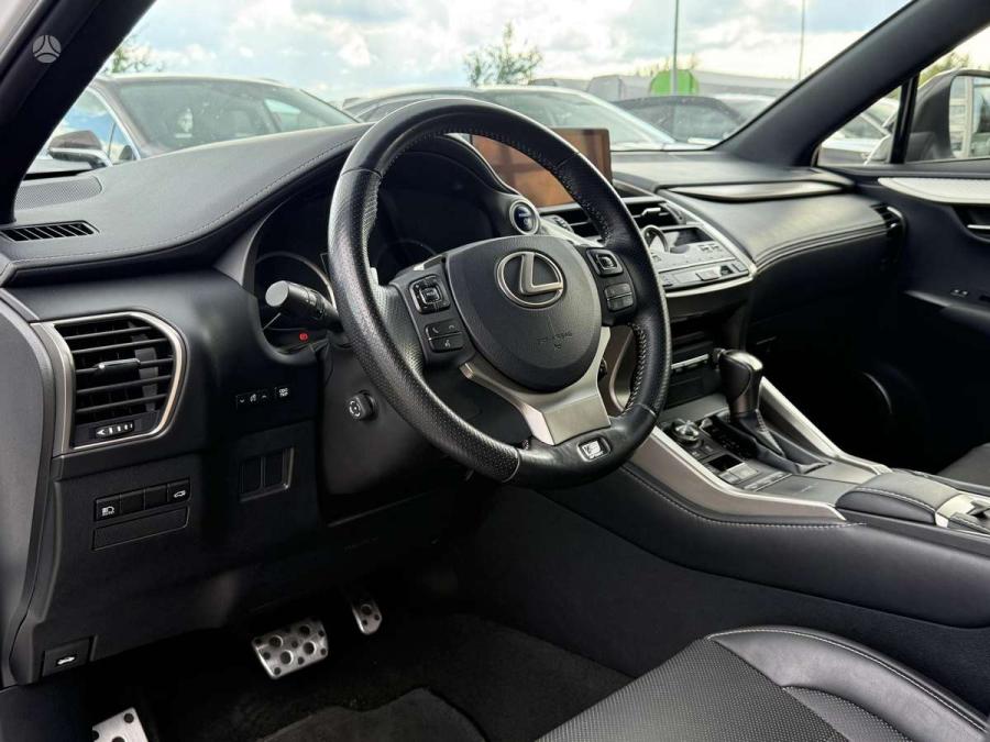 Balts Lexus NX 300h 2018 Viļņa, ar dzinēja tilpumu 2.49 L un nobraukumu 164 tūkst. km par 28000 €, foto 27 vietnē AUTOMOTO.COM.LV