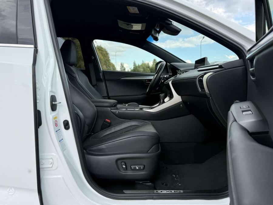 Balts Lexus NX 300h 2018 Viļņa, ar dzinēja tilpumu 2.49 L un nobraukumu 164 tūkst. km par 28000 €, foto 49 vietnē AUTOMOTO.COM.LV