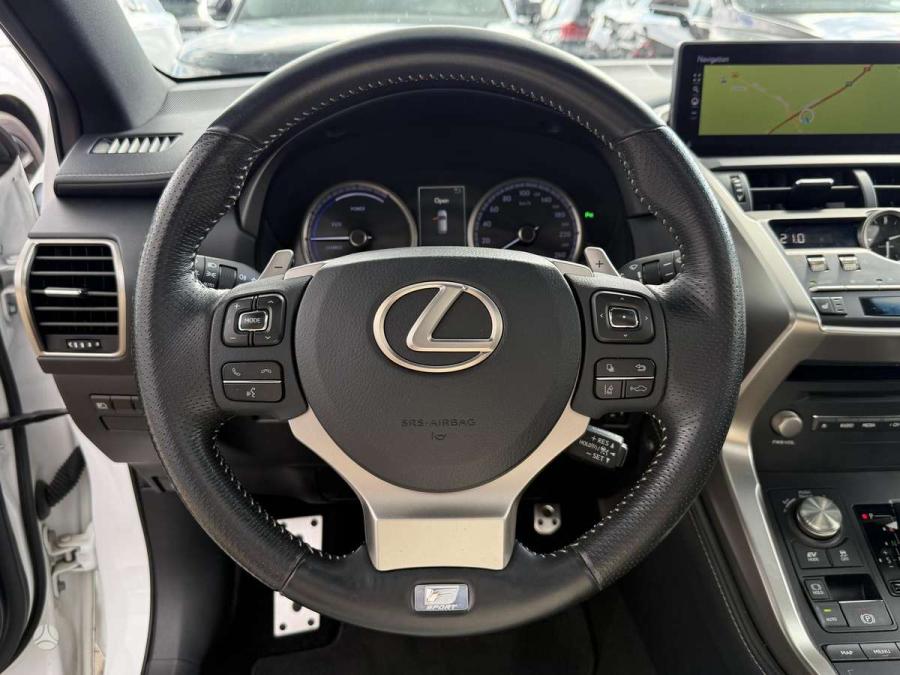Balts Lexus NX 300h 2018 Viļņa, ar dzinēja tilpumu 2.49 L un nobraukumu 164 tūkst. km par 28000 €, foto 66 vietnē AUTOMOTO.COM.LV