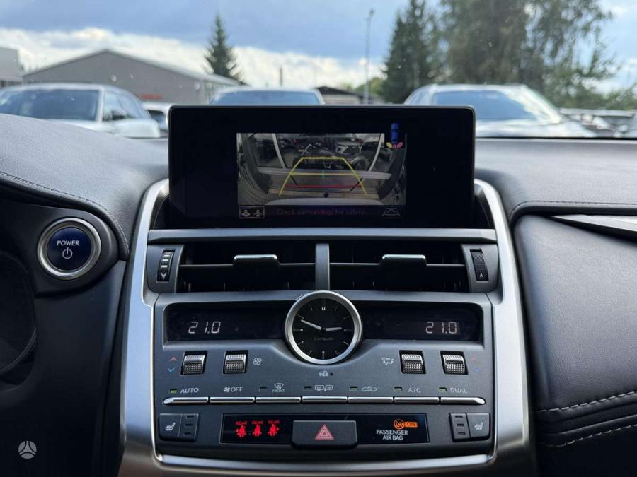 Balts Lexus NX 300h 2018 Viļņa, ar dzinēja tilpumu 2.49 L un nobraukumu 164 tūkst. km par 28000 €, foto 78 vietnē AUTOMOTO.COM.LV