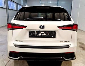 White Lexus NX 300h 2019 in Marijampole, with an engine capacity of 2.49 L and mileage of 274 thousand km for 20500 €, photo 5 on AUTOMOTO.COM.LV