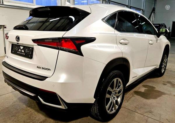 Balts Lexus NX 300h 2019 Marijampole, ar dzinēja tilpumu 2.49 L un nobraukumu 274 tūkst. km par 20500 €, foto 6 vietnē AUTOMOTO.COM.LV
