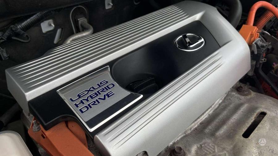 Balts Lexus NX 300h 2019 Marijampole, ar dzinēja tilpumu 2.49 L un nobraukumu 274 tūkst. km par 19700 €, foto 5 vietnē AUTOMOTO.COM.LV