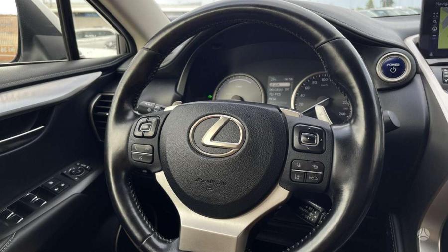 Balts Lexus NX 300h 2019 Marijampole, ar dzinēja tilpumu 2.49 L un nobraukumu 274 tūkst. km par 19700 €, foto 26 vietnē AUTOMOTO.COM.LV