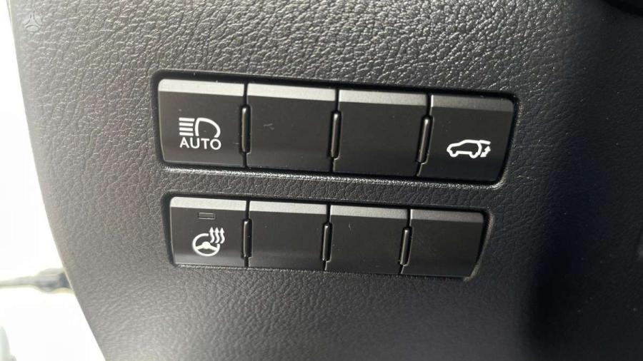 Balts Lexus NX 300h 2019 Marijampole, ar dzinēja tilpumu 2.49 L un nobraukumu 274 tūkst. km par 19700 €, foto 43 vietnē AUTOMOTO.COM.LV