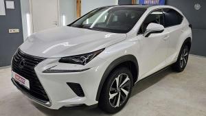 Белый Лексус NX 300h 2019 в Таллин, объемом двигателя 2.49 л и пробегом 71 тыс. км за 31995 €, фото 3 на AUTOMOTO.COM.LV