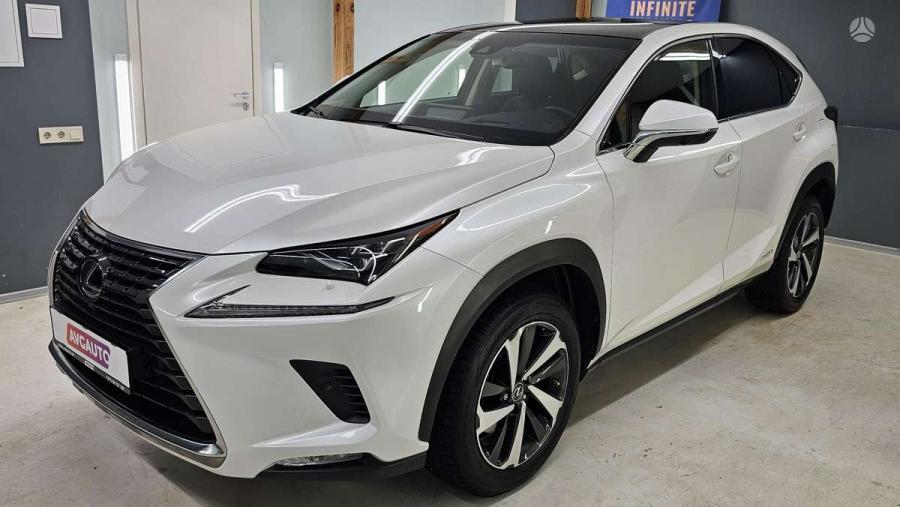 Белый Лексус NX 300h 2019 в Таллин, объемом двигателя 2.49 л и пробегом 71 тыс. км за 31995 €, фото 3 на AUTOMOTO.COM.LV