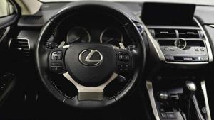 Белый Лексус NX 300h 2019 в Таллин, объемом двигателя 2.49 л и пробегом 71 тыс. км за 31995 €, фото 17 на AUTOMOTO.COM.LV