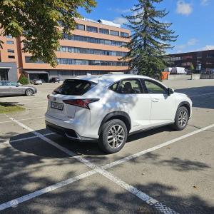 Белый Лексус NX 300h 2019 в Вильнюс, объемом двигателя 2.50 л и пробегом 78 тыс. км за 25900 €, фото 6 на AUTOMOTO.COM.LV