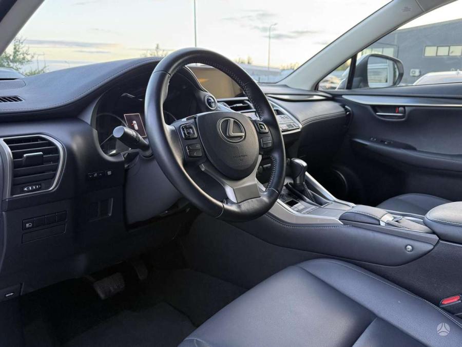 White Lexus NX 300h 2019 in Vilnius, with an engine capacity of 2.49 L and mileage of 211 thousand km for 24000 €, photo 23 on AUTOMOTO.COM.LV