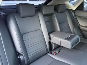 White Lexus NX 300h 2019 in Vilnius, with an engine capacity of 2.49 L and mileage of 211 thousand km for 24000 €, photo 34 on AUTOMOTO.COM.LV
