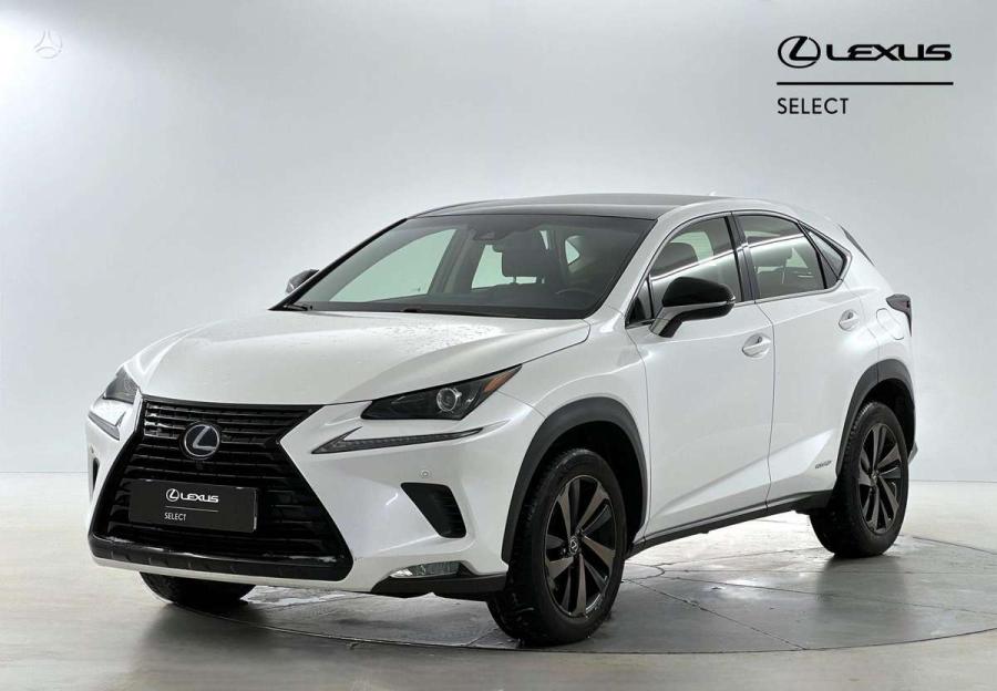 White Lexus NX 300h 2020 in Vilnius, with an engine capacity of 2.49 L and mileage of 82 thousand km for 31900 €, photo 1 on AUTOMOTO.COM.LV