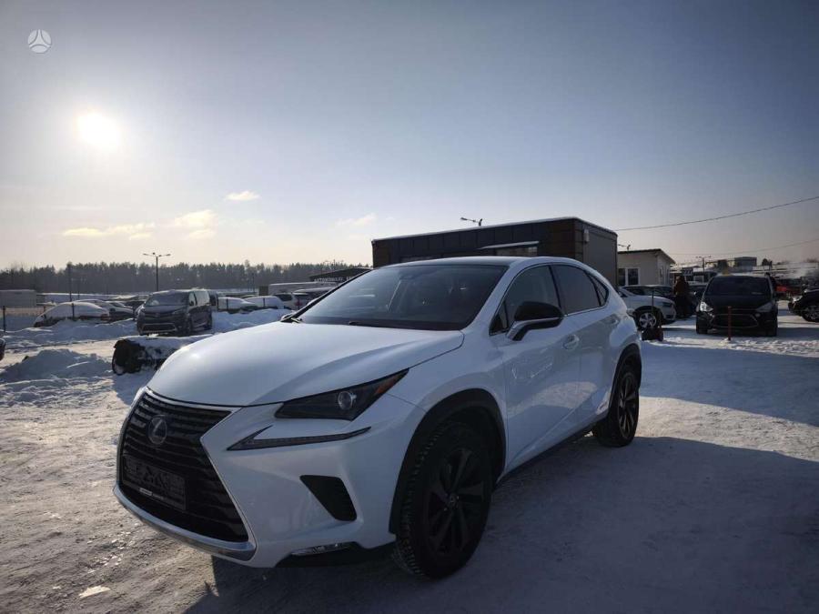 Balts Lexus NX 300h 2020 Viļņa, ar dzinēja tilpumu 2.50 L un nobraukumu 249 tūkst. km par 22700 €, foto 2 vietnē AUTOMOTO.COM.LV