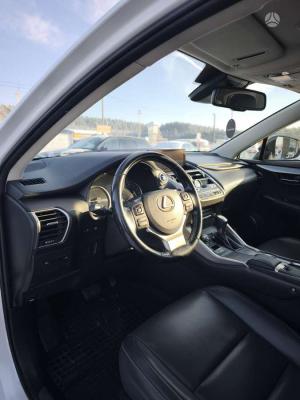Balts Lexus NX 300h 2020 Viļņa, ar dzinēja tilpumu 2.50 L un nobraukumu 249 tūkst. km par 22700 €, foto 16 vietnē AUTOMOTO.COM.LV