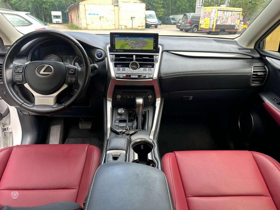 Белый Лексус NX 300h 2020 в Вильнюс, объемом двигателя 2.50 л и пробегом 101 тыс. км за 25999 €, фото 14 на AUTOMOTO.COM.LV