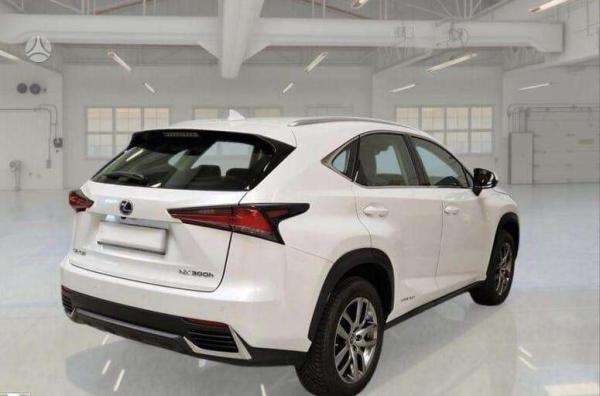Balts Lexus NX 300h 2020 Kauņa, ar dzinēja tilpumu 2.49 L un nobraukumu 118 tūkst. km par 29400 €, foto 2 vietnē AUTOMOTO.COM.LV