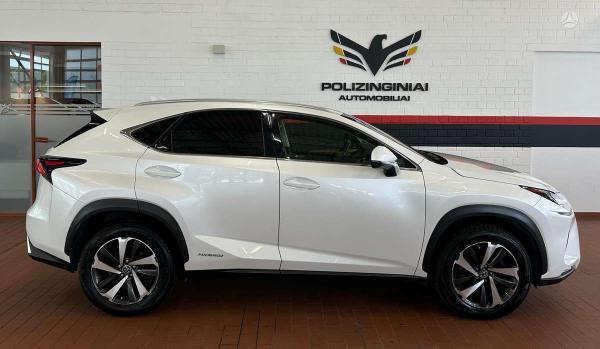 Balts Lexus NX 300h 2020 Kauņa, ar dzinēja tilpumu 2.49 L un nobraukumu 139 tūkst. km par 29980 €, foto 4 vietnē AUTOMOTO.COM.LV