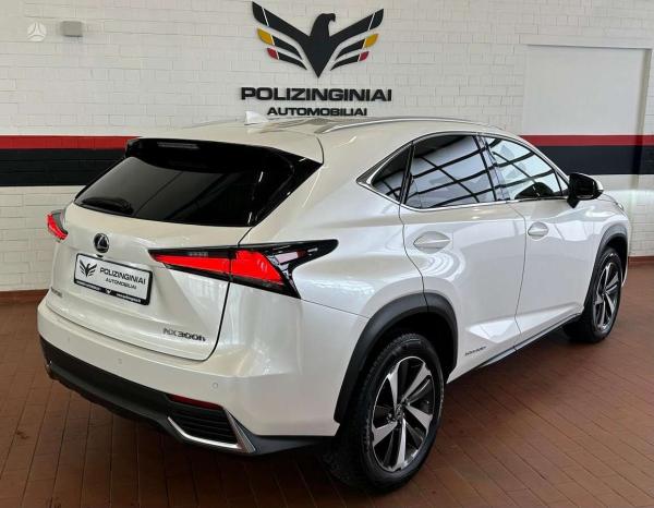 Balts Lexus NX 300h 2020 Kauņa, ar dzinēja tilpumu 2.49 L un nobraukumu 139 tūkst. km par 29980 €, foto 5 vietnē AUTOMOTO.COM.LV
