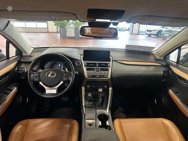 Balts Lexus NX 300h 2020 Kauņa, ar dzinēja tilpumu 2.49 L un nobraukumu 139 tūkst. km par 29980 €, foto 8 vietnē AUTOMOTO.COM.LV