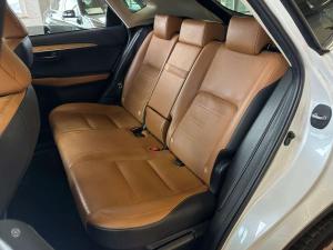 White Lexus NX 300h 2020 in Kaunas, with an engine capacity of 2.49 L and mileage of 139 thousand km for 29980 €, photo 34 on AUTOMOTO.COM.LV