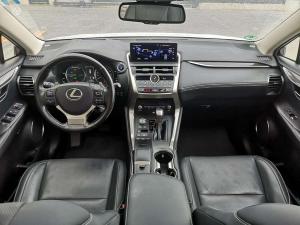 Белый Лексус NX 300h 2020 в Вильнюс, объемом двигателя 2.50 л и пробегом 183 тыс. км за 27700 €, фото 17 на AUTOMOTO.COM.LV