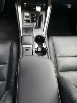 Белый Лексус NX 300h 2020 в Вильнюс, объемом двигателя 2.50 л и пробегом 183 тыс. км за 27700 €, фото 32 на AUTOMOTO.COM.LV
