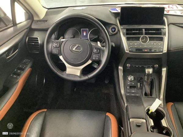 White Lexus NX 300h 2021 in Vilnius, with an engine capacity of 2.49 L and mileage of 66 thousand km for 27999 €, photo 2 on AUTOMOTO.COM.LV