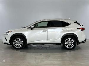 Белый Лексус NX 300h 2021 в Вильнюс, объемом двигателя 2.49 л и пробегом 140 тыс. км за 32900 €, фото 4 на AUTOMOTO.COM.LV