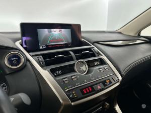 Белый Лексус NX 300h 2021 в Вильнюс, объемом двигателя 2.49 л и пробегом 140 тыс. км за 32900 €, фото 23 на AUTOMOTO.COM.LV