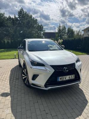 Balts Lexus NX 300h 2021 Viļņa, ar dzinēja tilpumu 2.49 L un nobraukumu 121 tūkst. km par 31900 €, foto 3 vietnē AUTOMOTO.COM.LV
