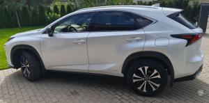 Balts Lexus NX 300h 2021 Viļņa, ar dzinēja tilpumu 2.49 L un nobraukumu 121 tūkst. km par 31900 €, foto 5 vietnē AUTOMOTO.COM.LV