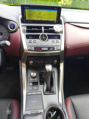 Balts Lexus NX 300h 2021 Viļņa, ar dzinēja tilpumu 2.49 L un nobraukumu 121 tūkst. km par 31900 €, foto 8 vietnē AUTOMOTO.COM.LV