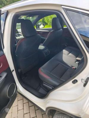 Balts Lexus NX 300h 2021 Viļņa, ar dzinēja tilpumu 2.49 L un nobraukumu 121 tūkst. km par 31900 €, foto 12 vietnē AUTOMOTO.COM.LV