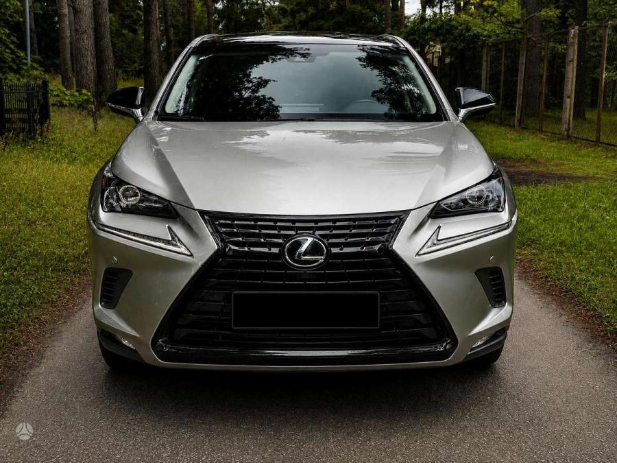 Желтый Лексус NX 300h 2019 в Вильнюс, объемом двигателя 2.49 л и пробегом 283 тыс. км за 20700 €, фото 4 на AUTOMOTO.COM.LV