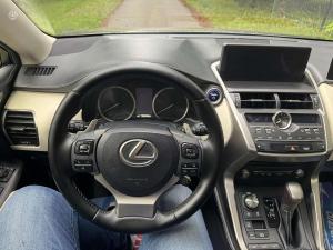 Желтый Лексус NX 300h 2019 в Вильнюс, объемом двигателя 2.49 л и пробегом 283 тыс. км за 20700 €, фото 18 на AUTOMOTO.COM.LV
