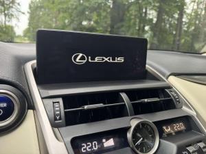 Желтый Лексус NX 300h 2019 в Вильнюс, объемом двигателя 2.49 л и пробегом 283 тыс. км за 20700 €, фото 20 на AUTOMOTO.COM.LV