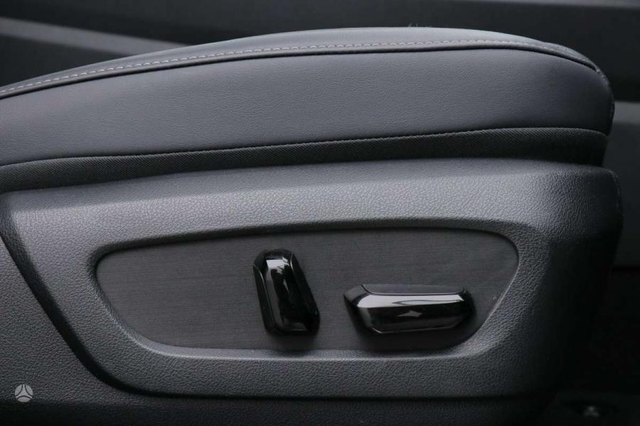 Черный Лексус NX 350h 2022 в Вильнюс, объемом двигателя 2.49 л и пробегом 126 тыс. км за 38900 €, фото 27 на AUTOMOTO.COM.LV