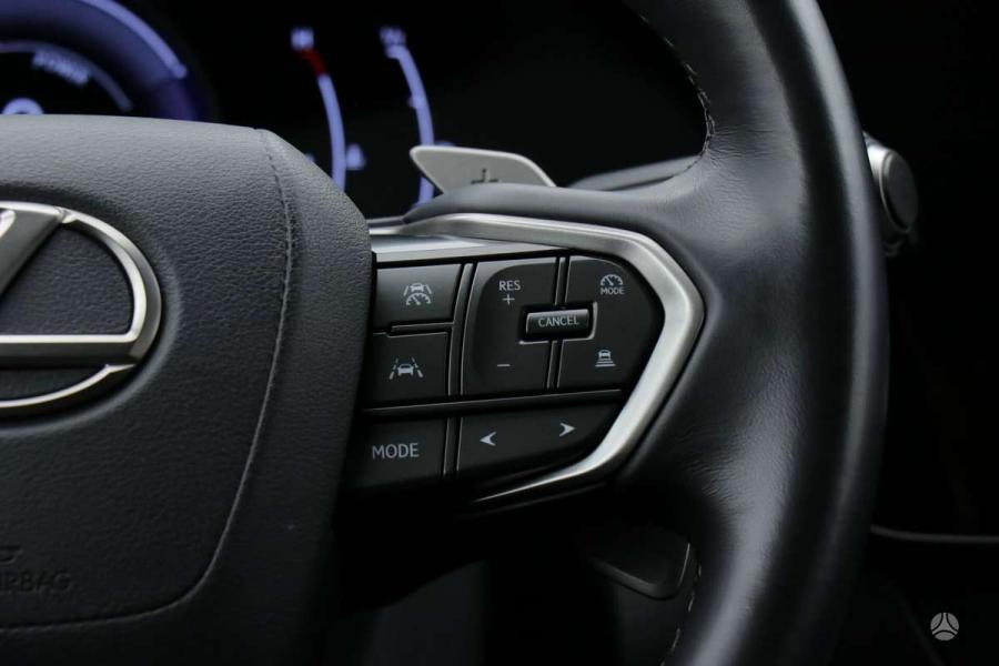 Черный Лексус NX 350h 2022 в Вильнюс, объемом двигателя 2.49 л и пробегом 126 тыс. км за 38900 €, фото 32 на AUTOMOTO.COM.LV